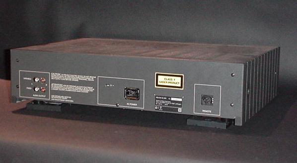 REVOX B225